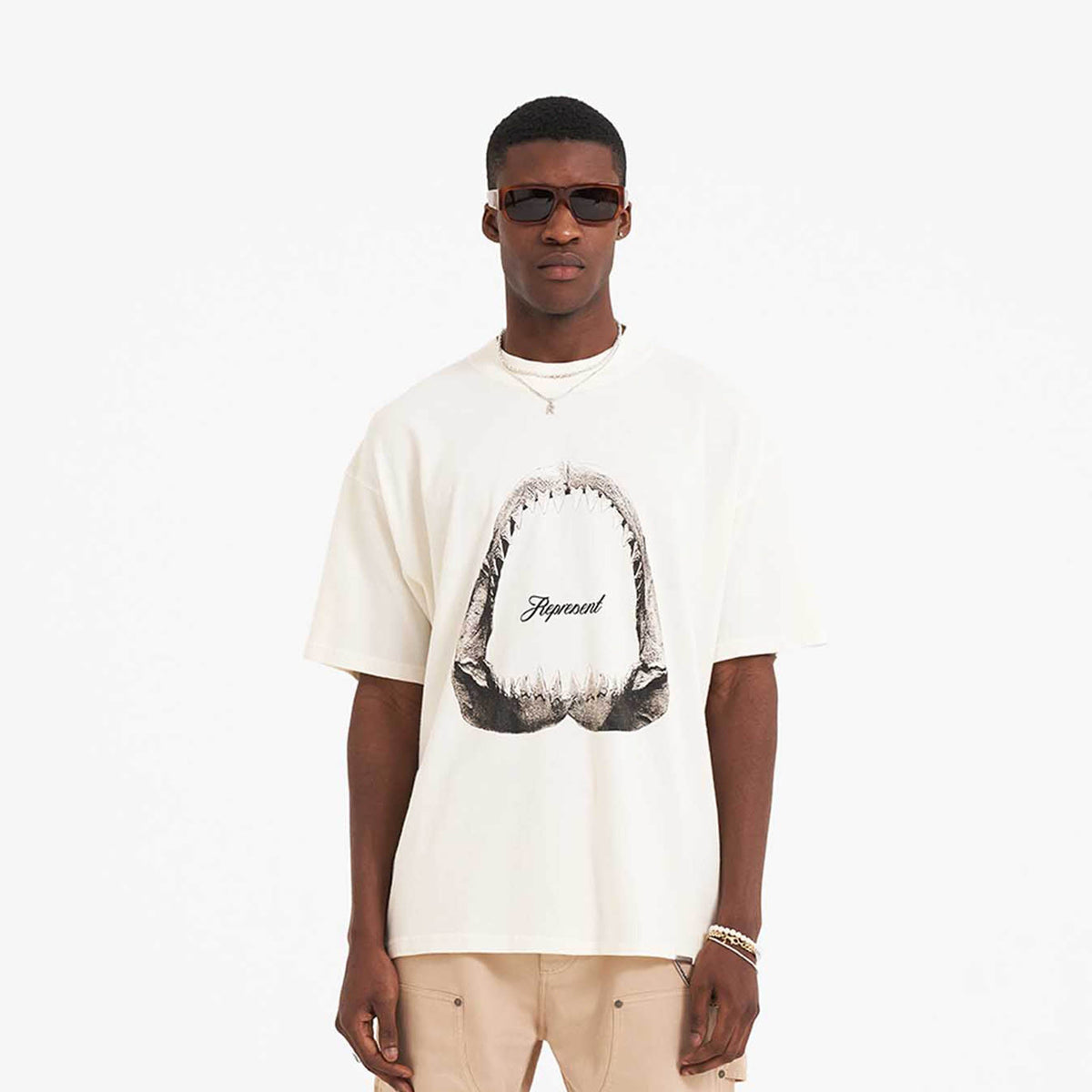 Shark Jaws T-Shirt | Flat White | REPRESENT