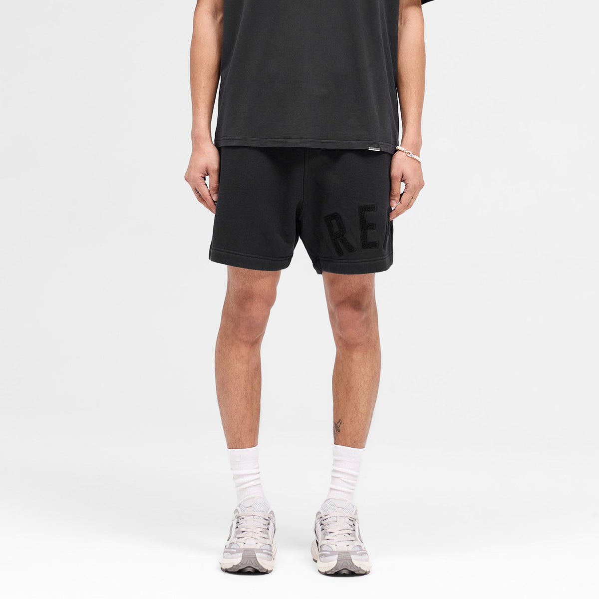 Rep Applique Shorts - Off Black | REPRESENT
