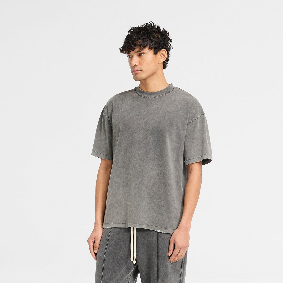 Initial Oversized T-Shirt | Vintage Grey | REPRESENT